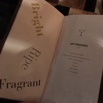 FITZ’S BAR - Updated October 2025 - 35 Photos - Russell Square, London ...