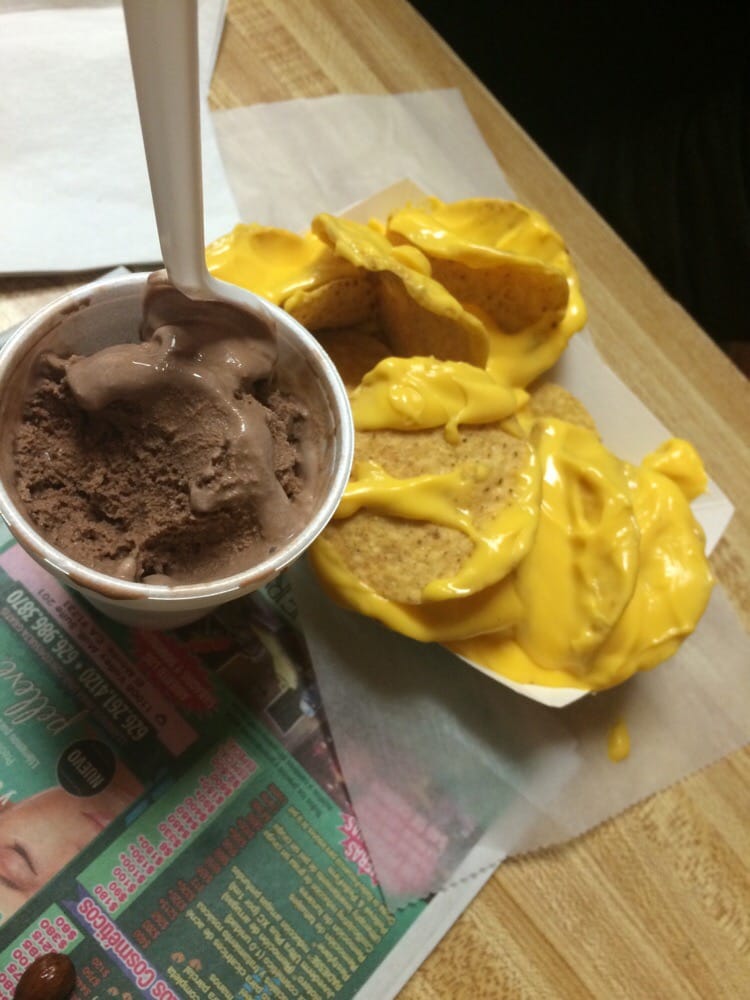 TONY’S DONUTS - 15 Reviews - 5150 Florence Ave, Bell, California ...