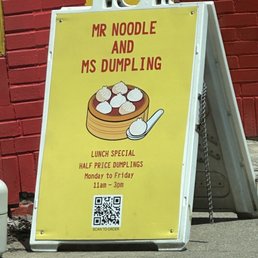 MR NOODLE AND MS DUMPLING - Updated August 2024 - 216 Photos & 98 ...