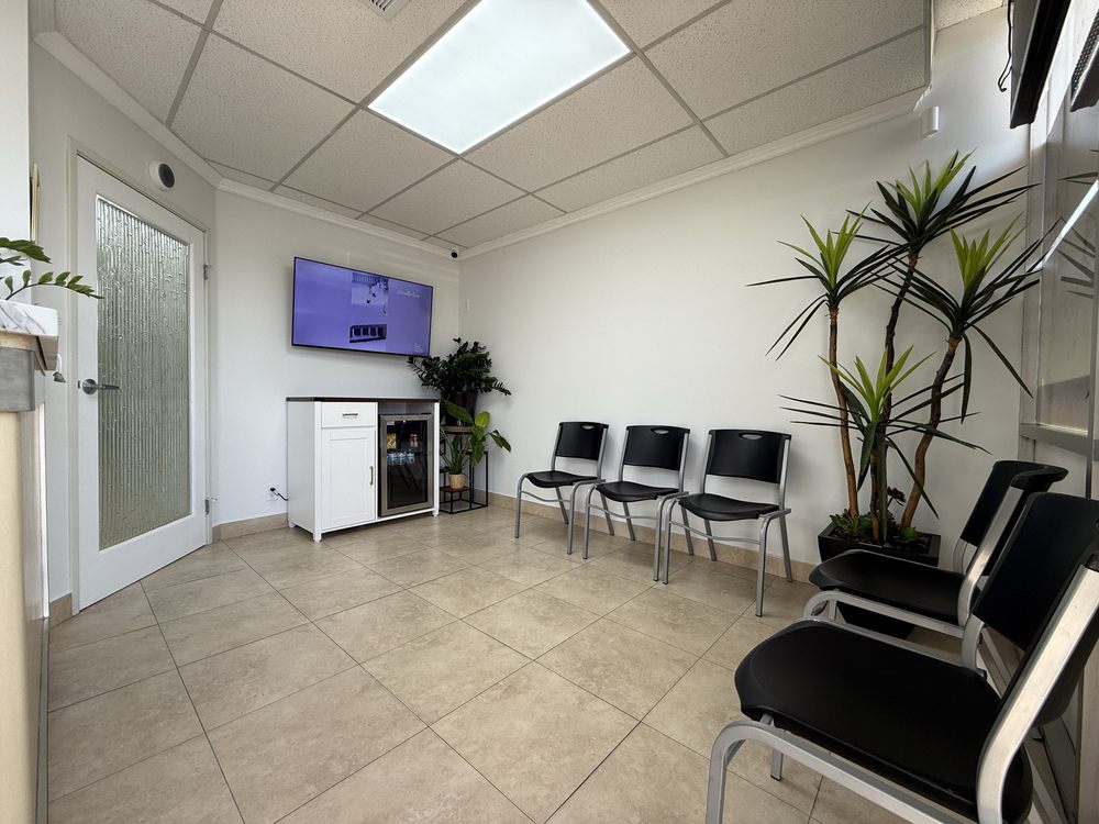 GRAND DENTAL - Updated June 2026 - 15 Photos & 12 Reviews - 2749 N ...