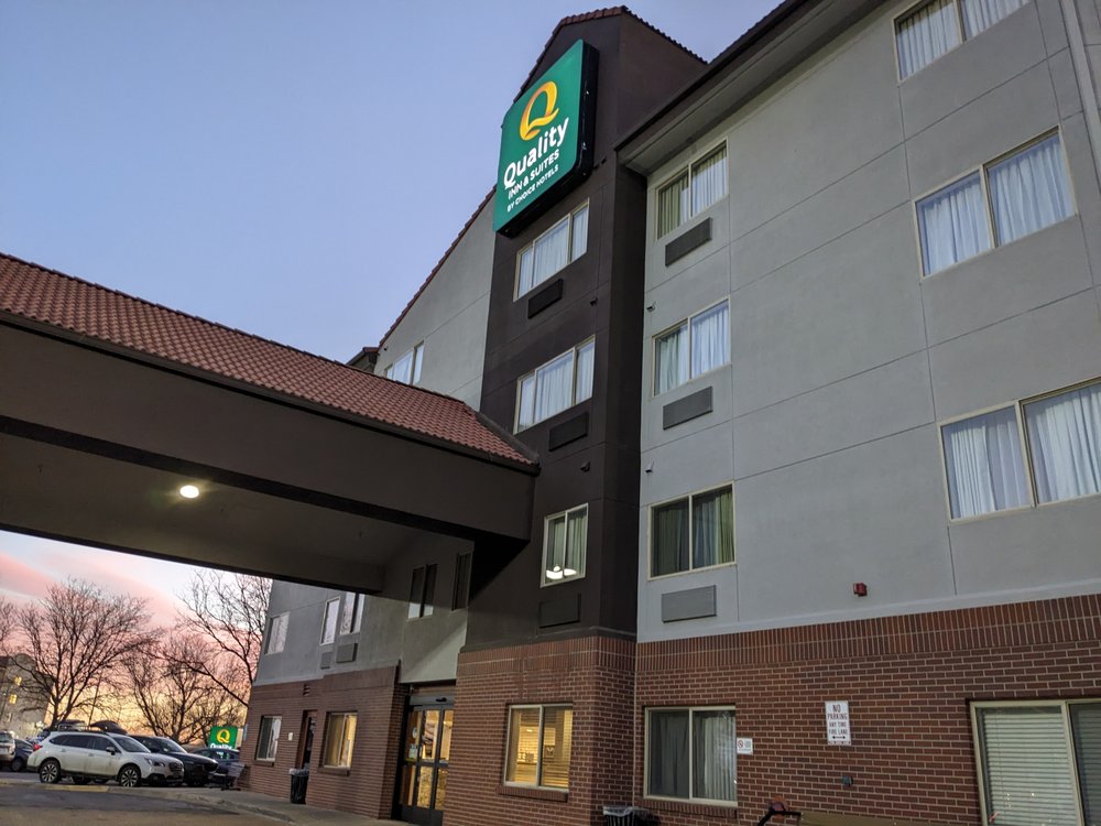 QUALITY INN & SUITES DENVER INTERNATIONAL AIRPORT - Updated January ...