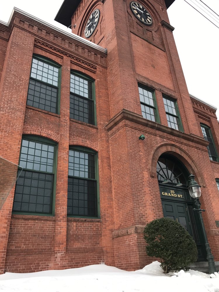 CLOCKTOWER CLOSE CONDOMINIUMS - Updated December 2025 - 25 Grand St ...