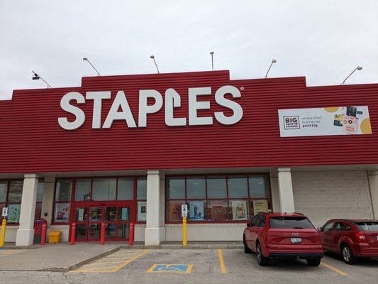 STAPLES - Updated October 2025 - 95 Photos - 7725 Markham Road, Markham ...