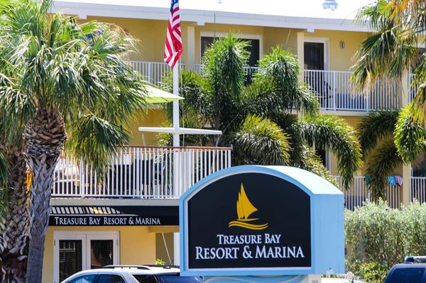 TREASURE BAY RESORT & MARINA - 126 Photos & 83 Reviews - 11125 Gulf ...