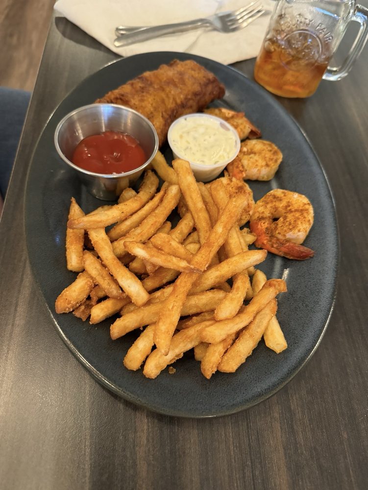 THE HITCHING POST STEAKHOUSE & SALOON - Updated August 2025 - 17600 ...