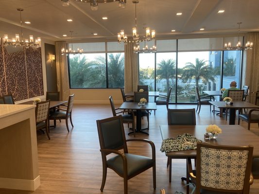 LARSEN HEALTH CENTER - Updated December 2025 - 20 Photos - 13880 Shell ...