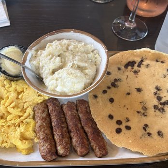 BRUNCHES - Updated July 2025 - 120 Photos & 52 Reviews - 200 Crossroads ...