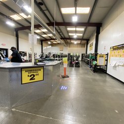 PICK N PULL - 12 Photos & 21 Reviews - 4075 Happy Ln, Sacramento ...