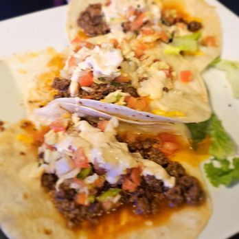 FLOWING TIDE PUB 10 - Updated October 2025 - 99 Photos & 77 Reviews ...