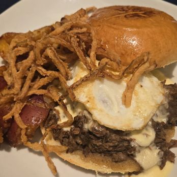 BLUE BELL INN - Updated October 2025 - 345 Photos & 423 Reviews - 601 ...