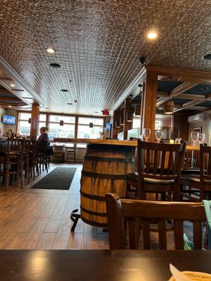 BARREL 28 - Updated December 2025 - 44 Photos & 56 Reviews - 28 N Main ...