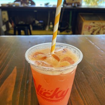 SPRATNET BEACH BAR & GRILL - Updated October 2025 - 48 Photos & 22 ...