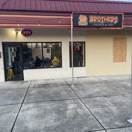 BROTHERS CHICKEN & FISH - Updated August 2025 - 80 Photos & 14 Reviews ...