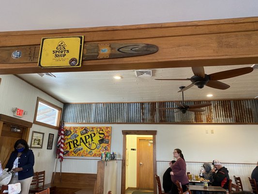 TRAPPS - Updated October 2024 - 180 Photos & 229 Reviews - 113 S ...