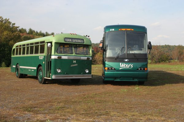 WOLF’S BUS LINES - Updated December 2025 - 15 Photos - 200 Old Us Rte ...