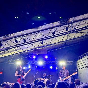 MOHAWK - Updated August 2025 - 182 Photos & 282 Reviews - 912 Red River ...