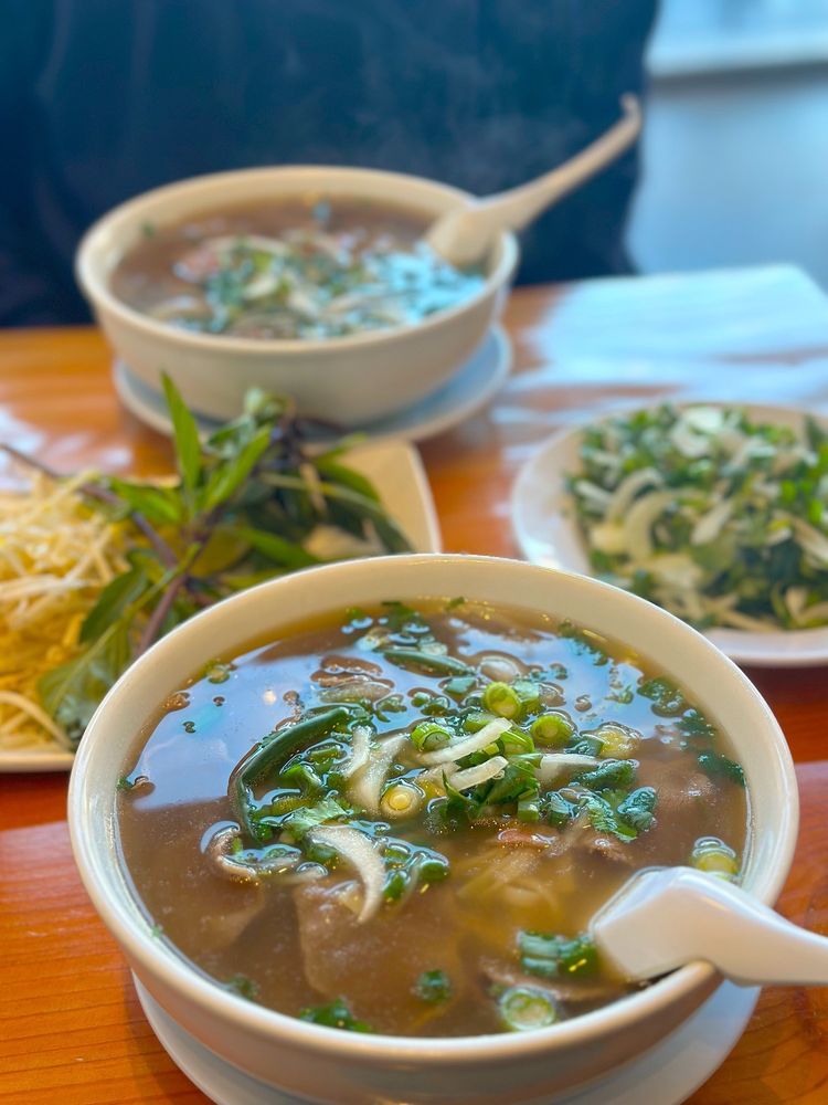 NONG LÁ VIETNAMESE CAFE - Updated January 2026 - 1317 Photos & 1635 ...