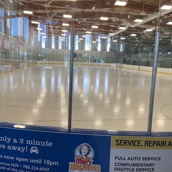 THE MEADOWS COMMUNITY RECREATION CENTRE - Updated October 2025 - 47 ...