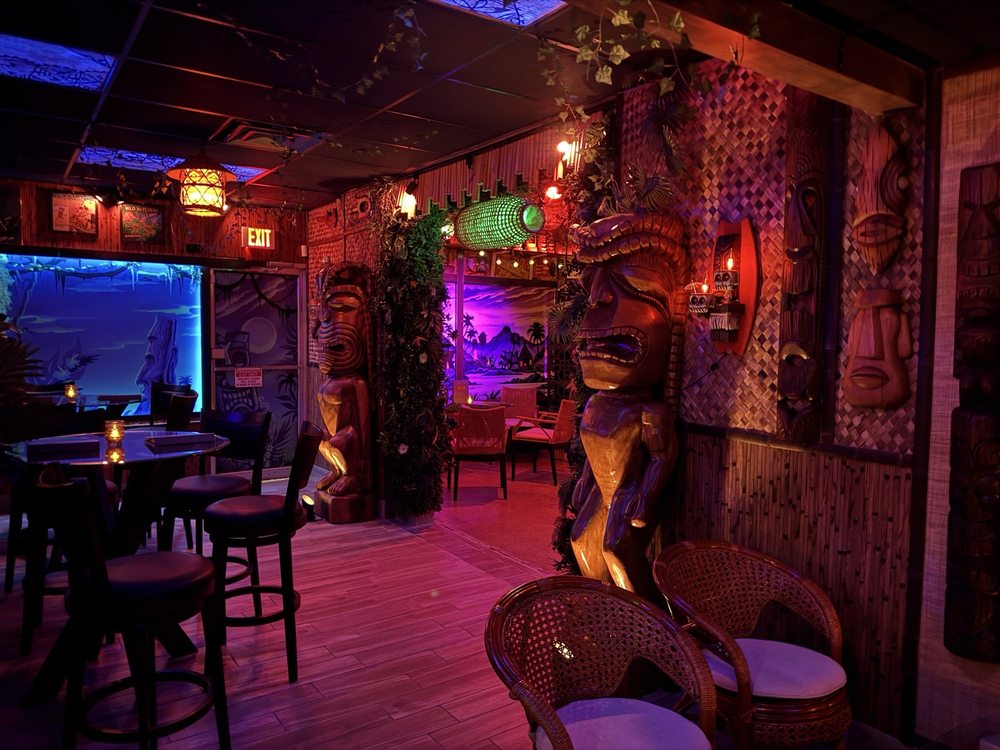 WAYCASTER TIKI - Updated November 2025 - 38 Photos & 10 Reviews - 228 S ...