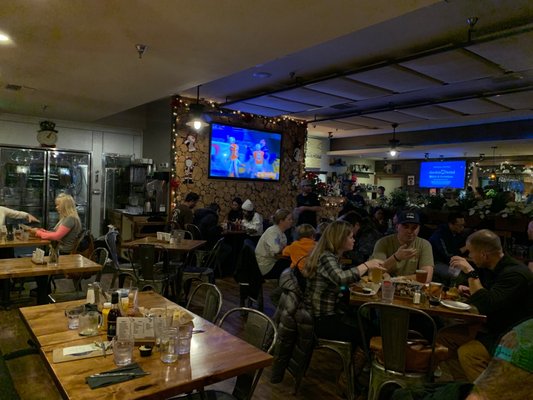 COLD WATER BREWERY AND GRILL - 1177 Photos & 1283 Reviews - American ...