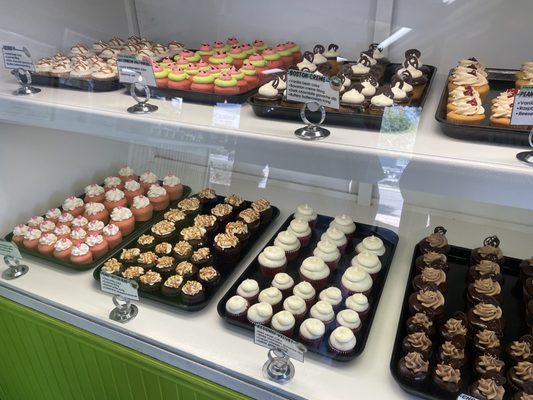 SUBLIME CAKE DESIGN - 104 Photos & 103 Reviews - 2633 Park Marina Dr ...