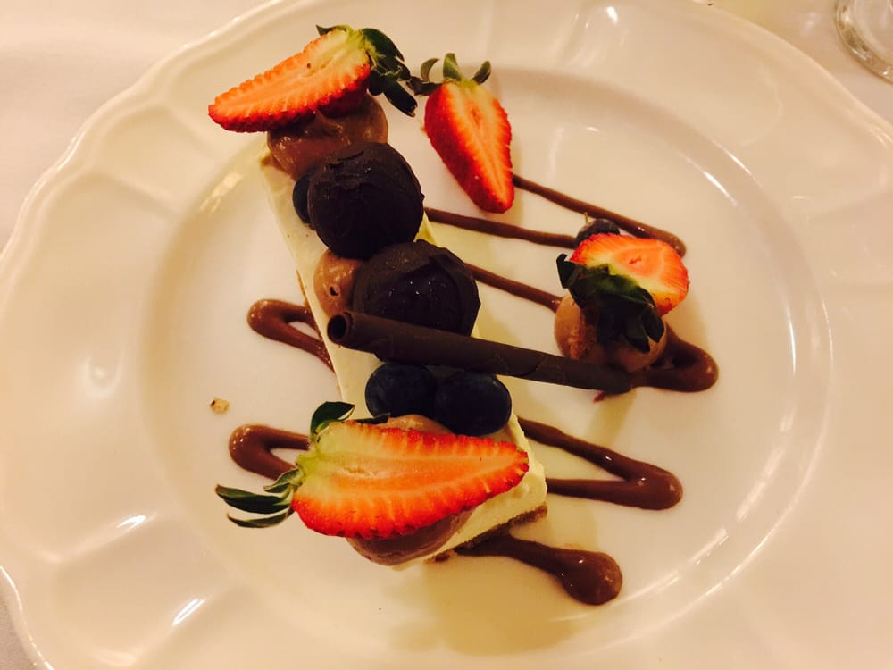 THE COURTHOUSE RESTAURANT - Updated June 2026 - 1 Paxton St, Cleveland ...