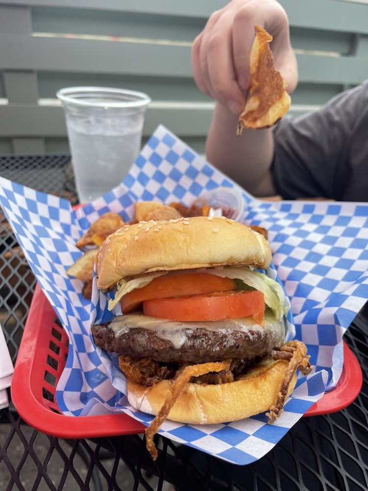 CARNATION CAFE & LOUNGE - Updated July 2025 - 116 Photos & 243 Reviews ...