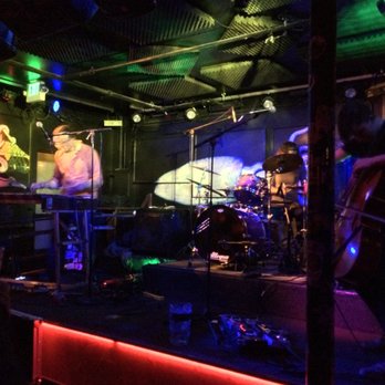 SEAMONSTER LOUNGE - Updated July 2024 - 101 Photos & 136 Reviews - 2202 ...