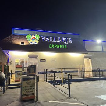 VALLARTA EXPRESS MEXICAN EATERY - Updated December 2025 - 990 Photos ...