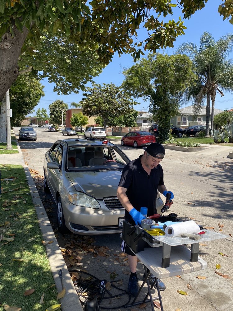 CLEARSIDE AUTO GLASS - 52 Photos & 310 Reviews - Tustin, California ...