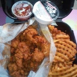 WINGS OVER PROVIDENCE - Updated December 2025 - 100 Photos & 249 ...