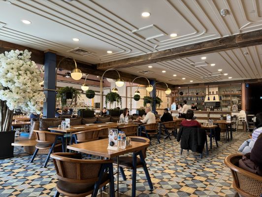 MADO - YORKDALE - Updated December 2025 - 176 Photos & 45 Reviews ...