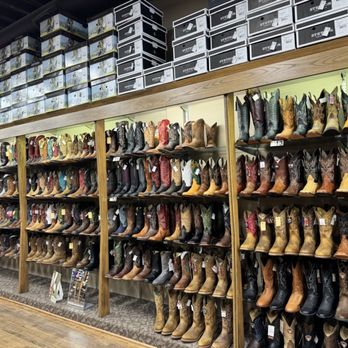 LOU TAUBERT RANCH OUTFITTERS - Updated October 2025 - 19 Photos & 24 ...