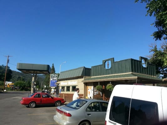 WIMER MARKET & VIDEO - Updated October 2025 - 8816 E Evans Creek Rd ...