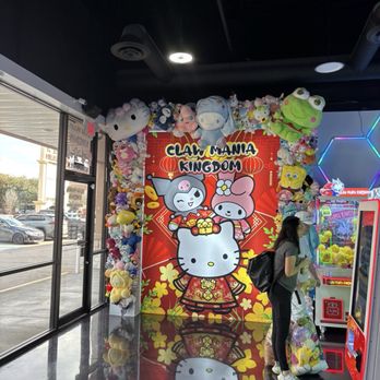 CLAW MANIA KINGDOM - Updated July 2025 - 267 Photos & 19 Reviews - 9798 ...