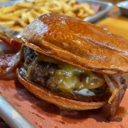 LSA BURGER AT GRANDSCAPE - Updated July 2025 - 391 Photos & 324 Reviews ...