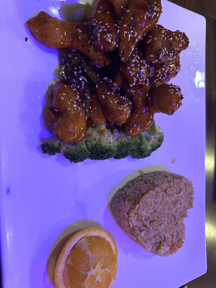 THAI CHILI 88 - Updated November 2025 - 105 Photos & 88 Reviews - 3 ...