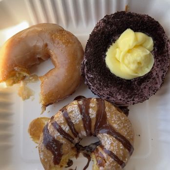 DESERT DONUTS - Updated May 2025 - 435 Photos & 485 Reviews - 3134 W ...