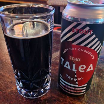 PECULIER PUB - Updated October 2025 - 202 Photos & 445 Reviews - 145 ...