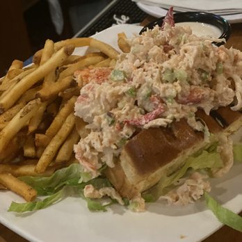 NANUET RESTAURANT - Updated July 2025 - 63 Photos & 117 Reviews - 211 ...