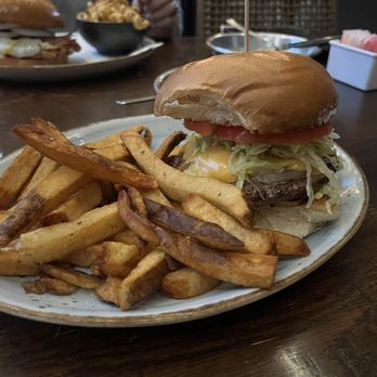 ATLAS TAVERN - Updated August 2025 - 429 Photos & 271 Reviews - 8944 ...