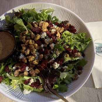 RIVERSIDE PIZZA & PUB - Updated July 2025 - 41 Photos & 112 Reviews ...