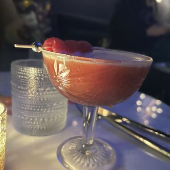 LITTLE DIPPER - Updated January 2026 - 128 Photos & 43 Reviews - 135 W ...