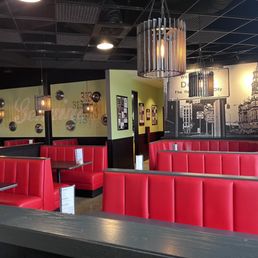 VIA 313 PIZZA - Updated July 2025 - 343 Photos & 263 Reviews - 7010 ...