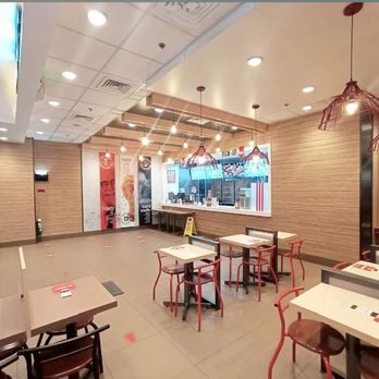 KFC - Circuit Makati, Makati, Metro Manila, Philippines - Fast Food ...