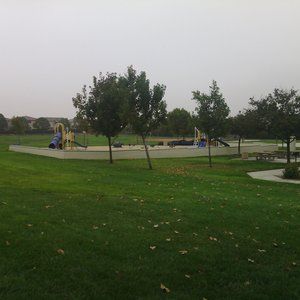 UPLAND MEMORIAL PARK - 24 Photos & 23 Reviews - 1100 E Foothill Blvd ...