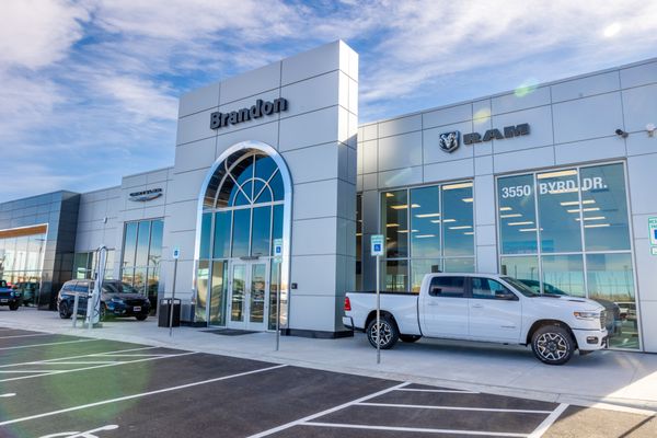 BRANDON DODGE CHRYSLER JEEP RAM - Updated June 2026 - 33 Photos - 3550 ...