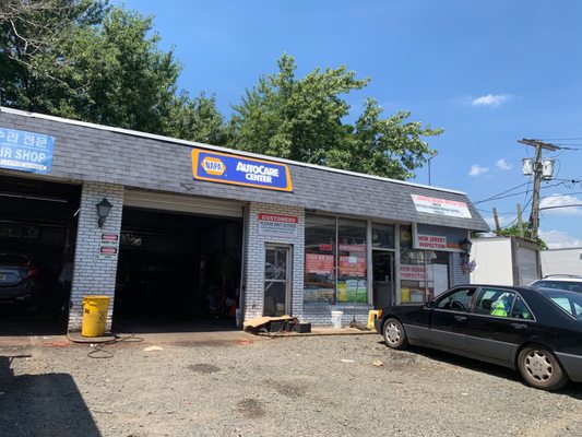 JP AUTO BODY - Updated September 2025 - 10 Photos - Palisades Park, New ...