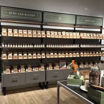 THE SPICE HOUSE - Updated December 2025 - 13 Photos & 13 Reviews - 15 ...