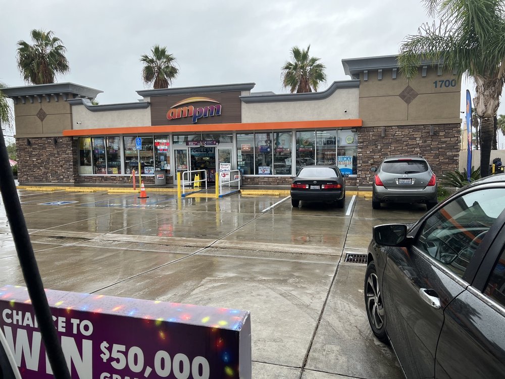 ARCO AM PM - Updated December 2025 - 18 Photos & 26 Reviews - 1700 W La ...